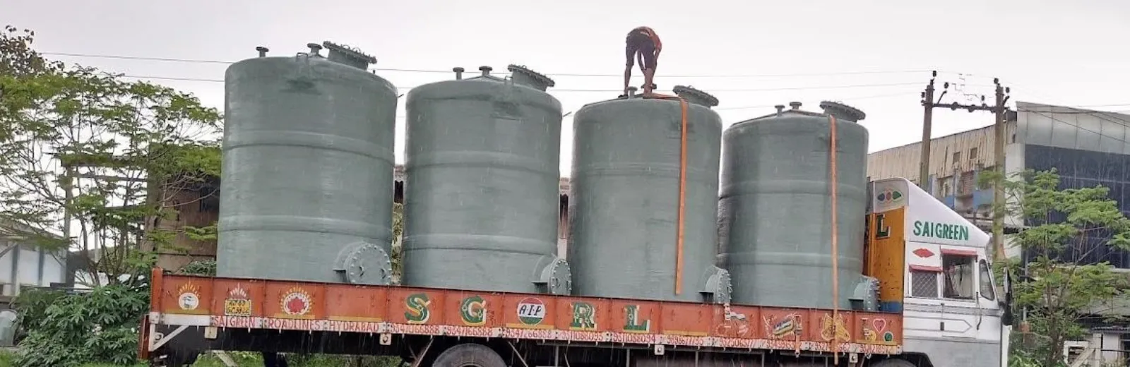 Manufacturer of Storage Tank & Packed Column Scrubber by S S Plastic, Vapi